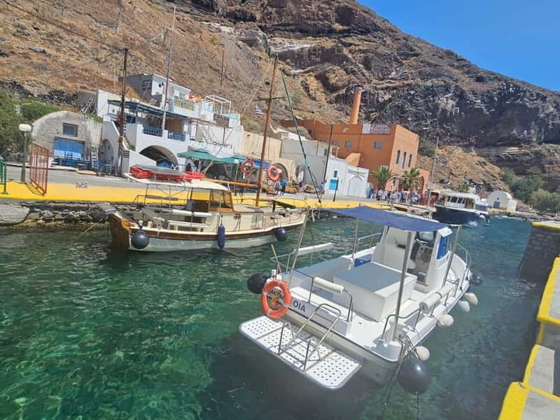 Santorini: 3-Hour Boat Tour to Oia & Thirassia Hot Springs - Itinerary Breakdown: What You’ll Experience