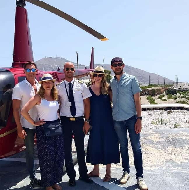Santorini: 30 Minute Private Helicopter Flight - Exploring the Santorini Helicopter Experience