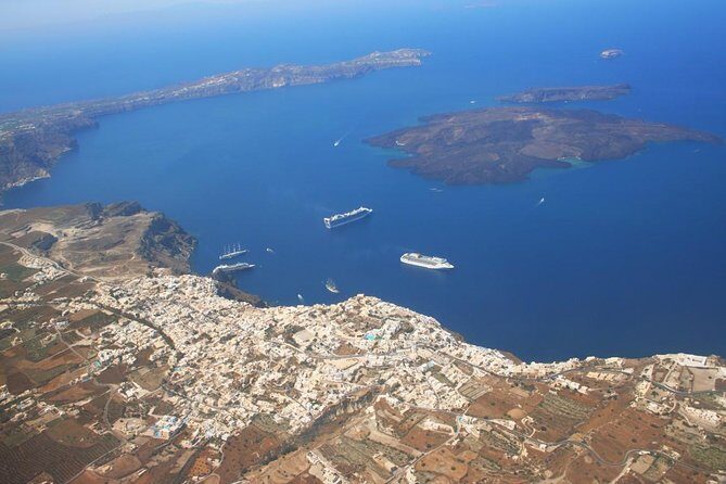 Santorini 30min Helicopter Tour - An In-Depth Look at the Santorini Helicopter Tour