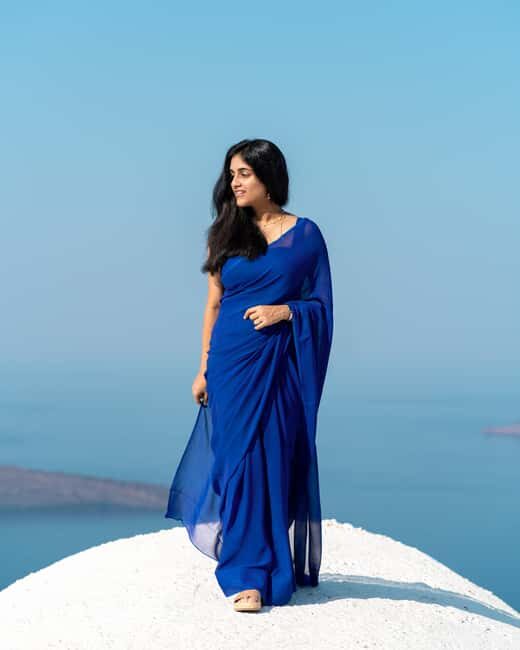 Santorini: 45-minute Photoshoot in Oia - The Practical Side: Logistics and Considerations