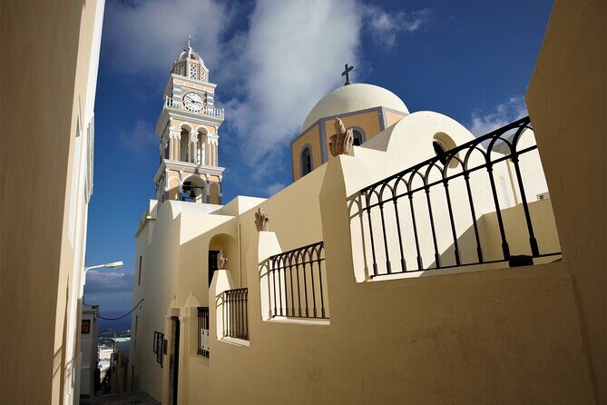 Santorini Airport Private Direct Transfer to All Destinations - Seamless Arrival & Meet & Greet