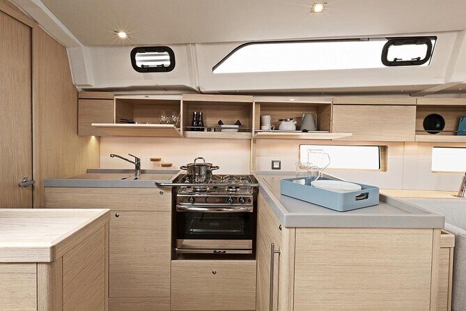 Santorini: Caldera Private Sailing Boat Cruise with Beneteau Oceanis 46.1 - Who Would Love This Experience?