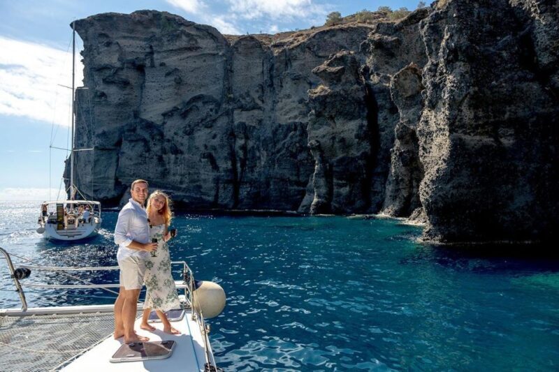 Santorini: Catamaran Cruise with BBQ and Drinks - An In-Depth Look at the Santorini Catamaran Cruise
