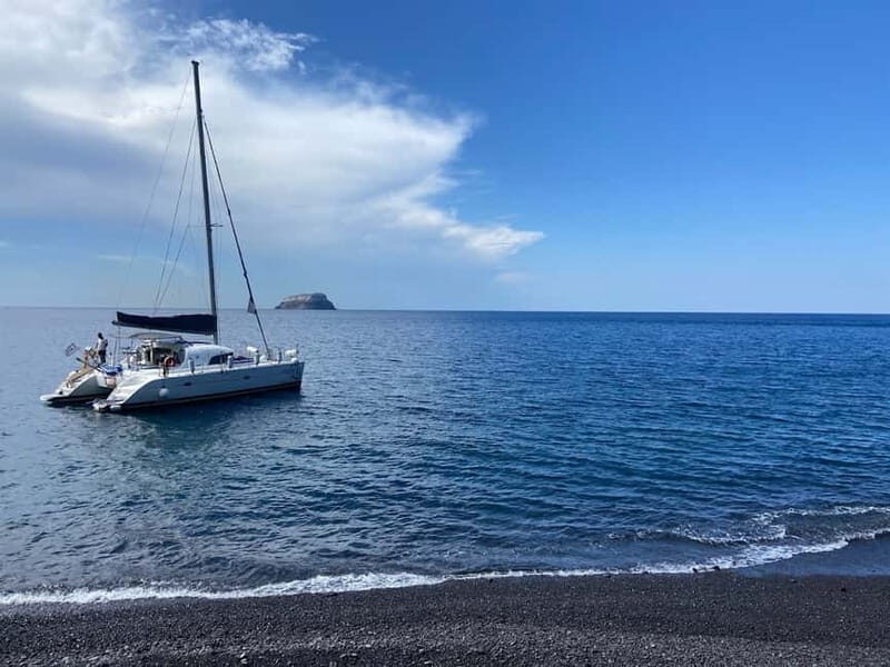 Santorini: Catamaran Cruise with Food and Drinks - Key Points