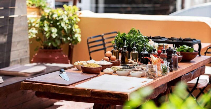 Santorini Cooking Class with Wine Tasting & Lunch - Authenticity and Quality