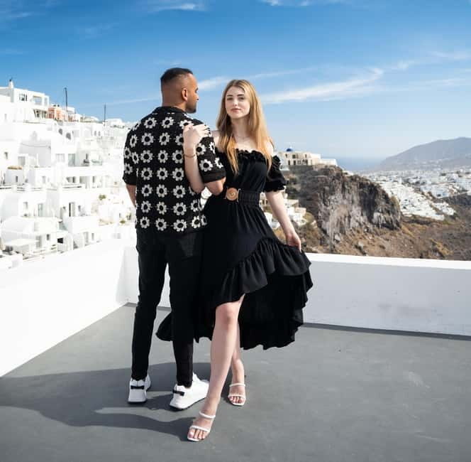 Santorini Couple Photo Session - Why You’ll Love It (And Why It Matters)