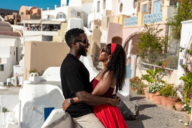 Santorini couple photoshoot with 50 edited photos! - Why Consider a Santorini Photoshoot?