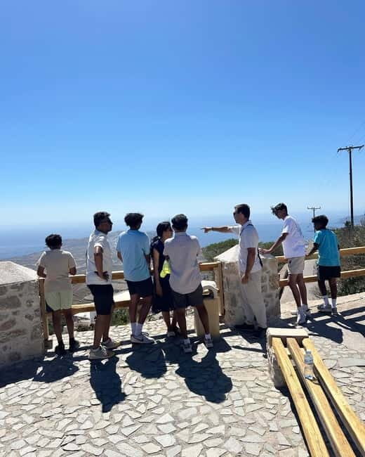 Santorini: Customizable Private Tour with a local Guide - FAQs