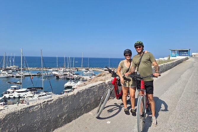 Santorini: E-bike tour experience - Practical Details and Considerations