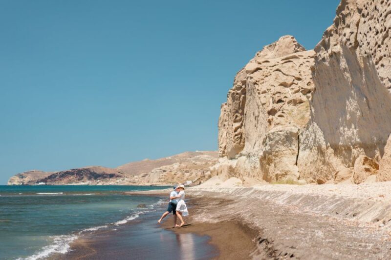 Santorini: Explore Southern Part with Wine Tasting - The Wine Tasting Experience: A True Local Flavor