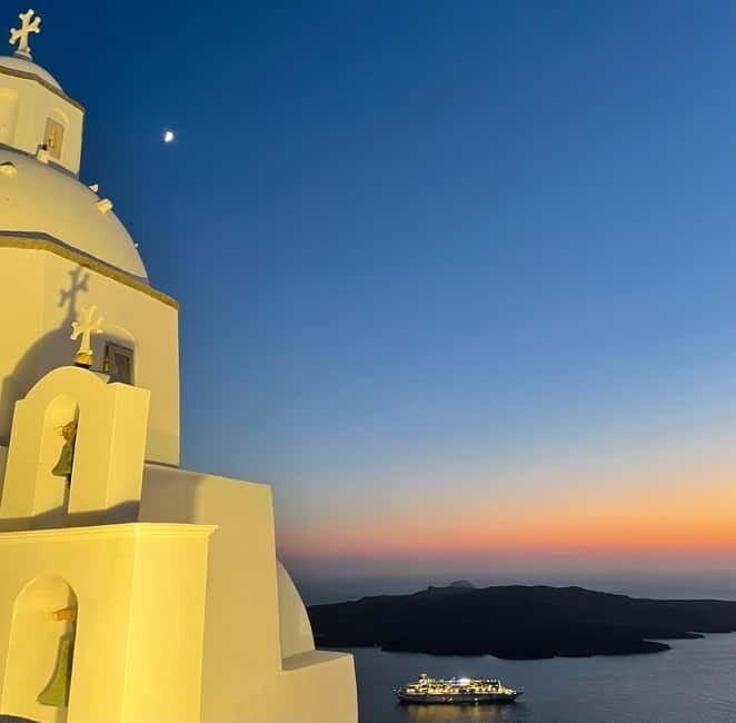 Santorini: Explore the Islands Beauty & Sunset Wine Tasting - Who Should Consider This Tour?