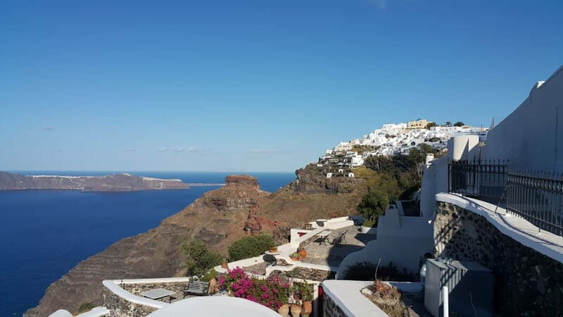 Santorini: Fira to Oia Caldera Hike with Guide - Who Should Consider This Tour?