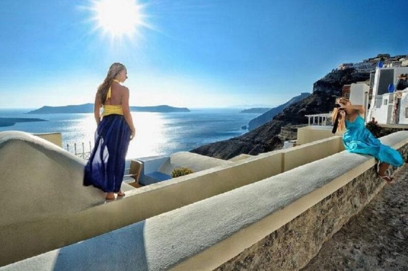 Santorini: Fira Town Walking Tour with Wine Tasting - Key Points