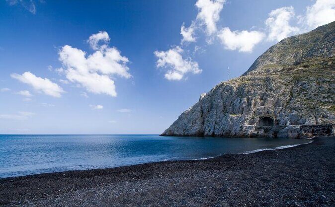Santorini First-time Visitors Private Tour with Wine Tasting - Key Points