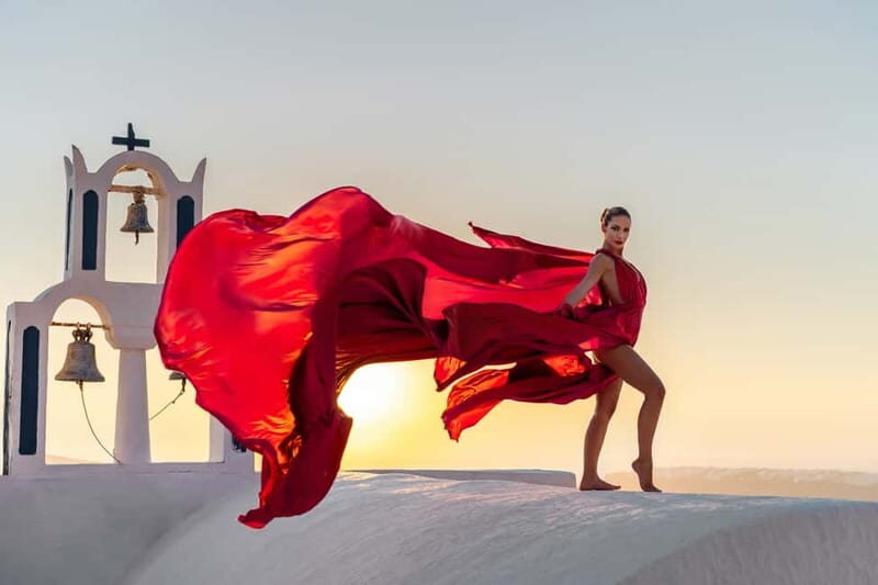 Santorini: Flying Dress Photo © Photoshoot "Express Package" - Key Points
