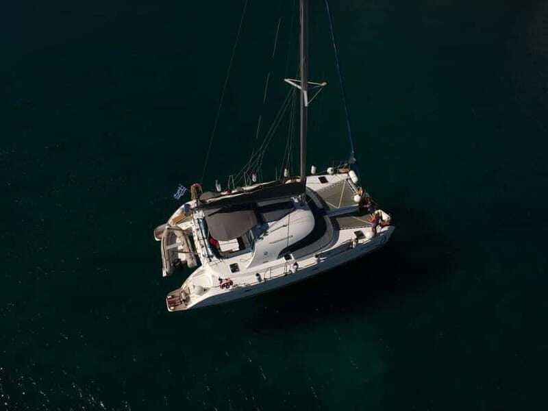 Santorini: Full-Day Catamaran Cruise, with Food|Drinks - Key Points