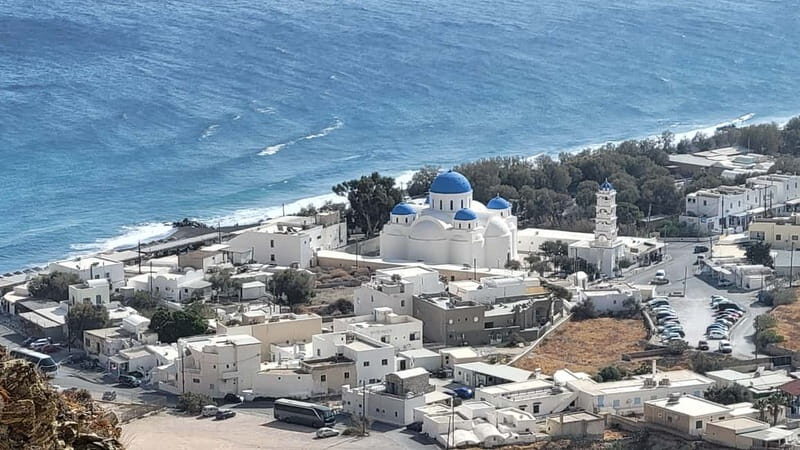 Santorini: Group Hiking Tours w/ English-Speaking Guide - Detailed Breakdown of the Itinerary