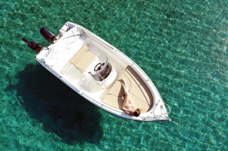 Santorini: Half-Day Boat Rental Without License - Who Might Not Find This Right