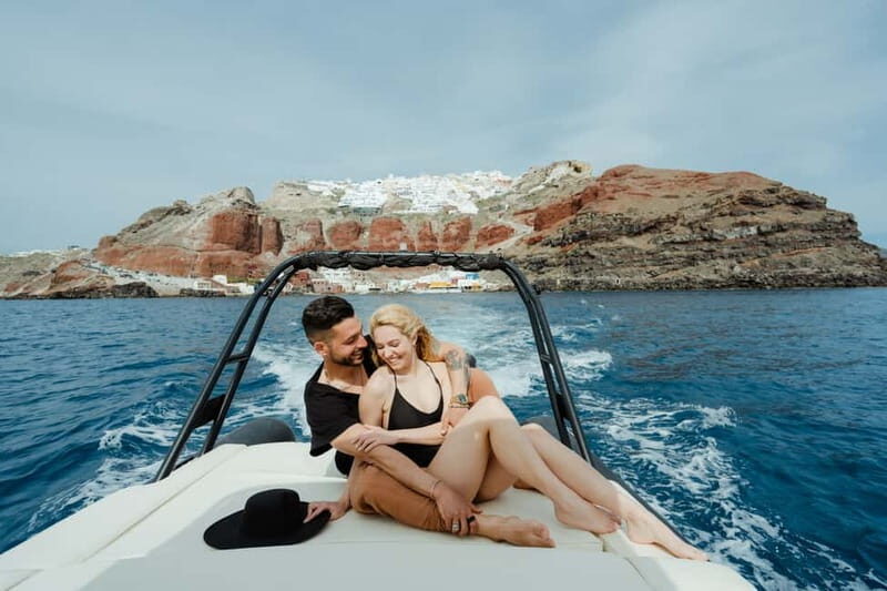 Santorini: half day exclusive speedboat cruise - Key Points