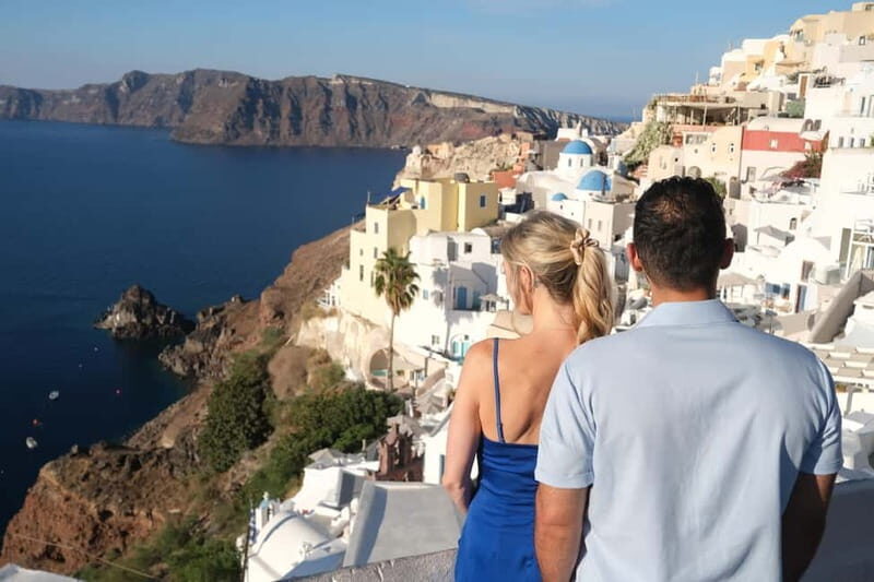 Santorini: InstaPhotoshoot and Culture Walk in Oia - What’s Included and Not