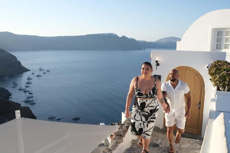 Santorini: InstaPhotoshoot and Culture Walk in Oia - FAQ