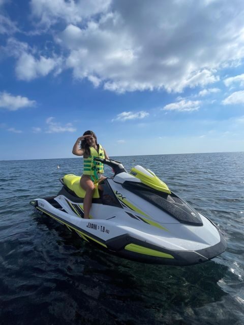 Santorini: Jet Ski Rental Perissa,Perivolos,St. George - An In-Depth Look at the Jet Ski Experience in Santorini