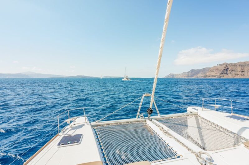 Santorini: Luxury Catamaran Day Trip with Meal and Open Bar - How the Trip Starts: From Hotel to Horizon