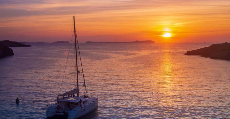 Santorini: Luxury Sunset Cruise with Dinner, BBQ, and Drinks - Starting Point and Overall Atmosphere