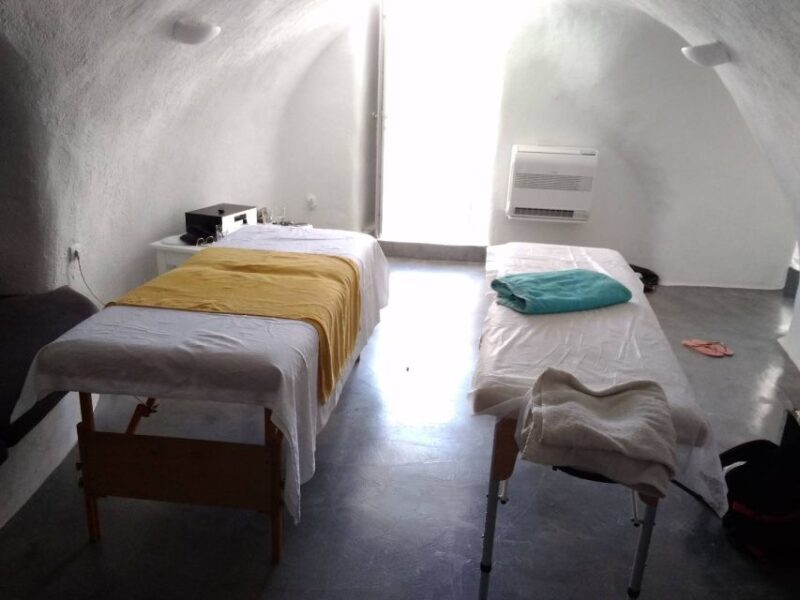 Santorini: Mobile Couples Massage at Your Private Villa - Why This Tour Offers Good Value