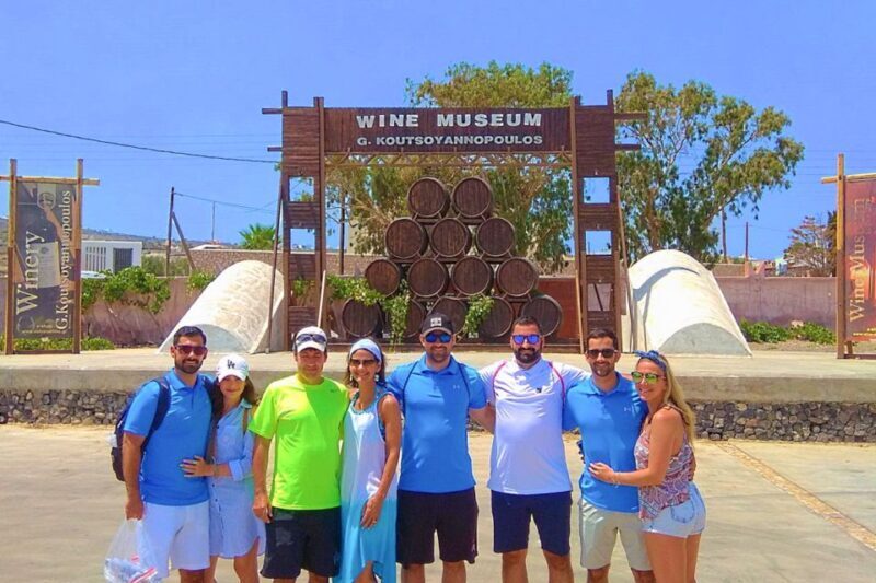 Santorini: Must-See Highlights Private Sightseeing Tour - Who should consider this tour?