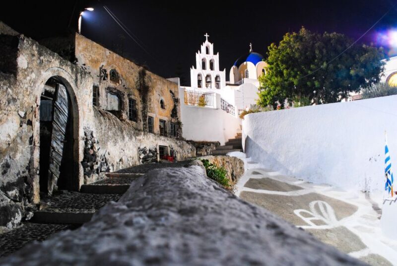 Santorini: Oia Cultural Highlights Sunset Walking Tour - FAQs About the Oia Sunset Walking Tour
