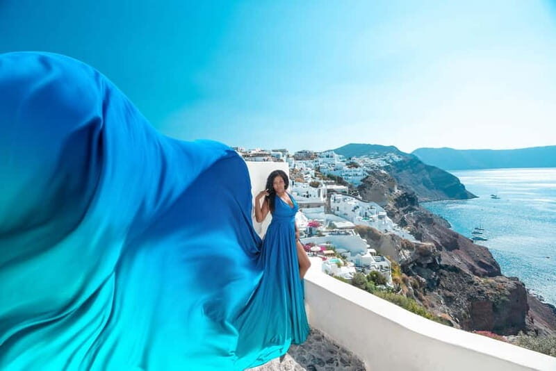 Santorini: Oia Flying Dress Photoshoot - Key Points