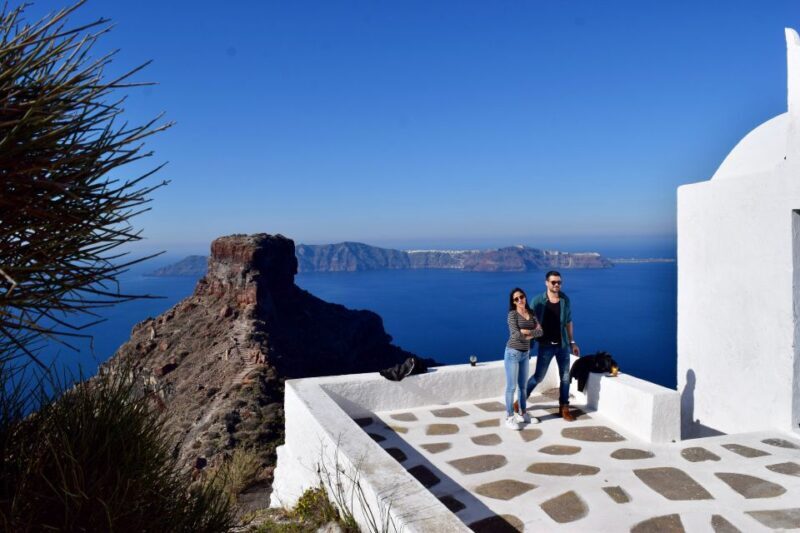Santorini On a private tour with the experts - Key Points