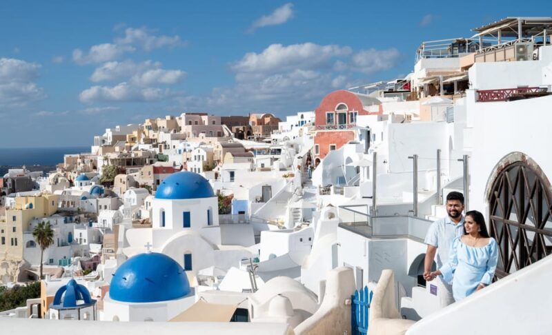 Santorini photography tour in Oia Village for 1,5 hour - Accessibility and Considerations