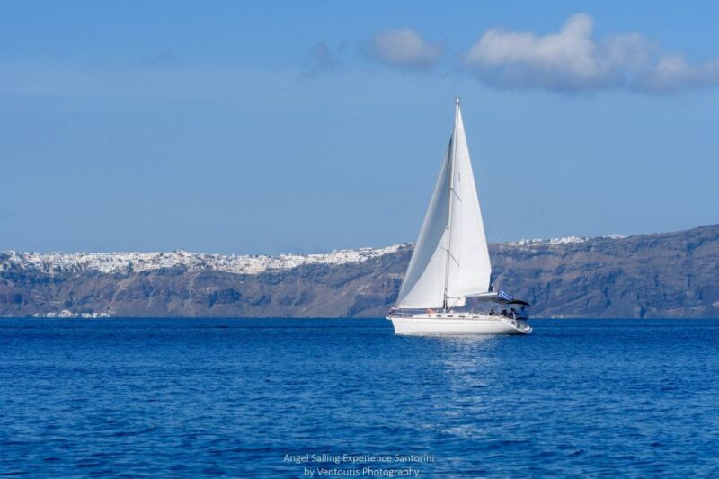 Santorini: Private 5-Hour Sunset Sailing Tour with Dinner - Introduction