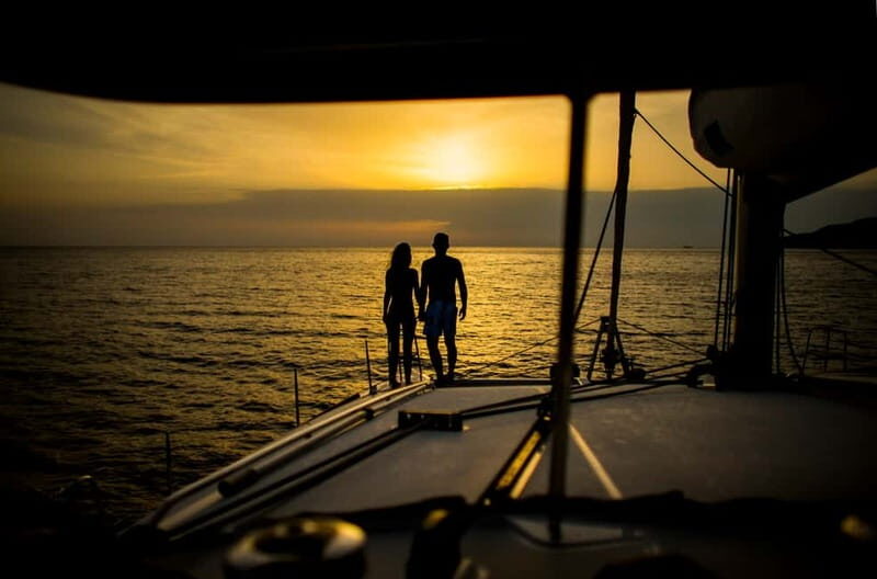 Santorini: Private Catamaran Cruise with BBQ Meal and Drinks - The Culinary Experience: BBQ, Wine, and Greek Delights