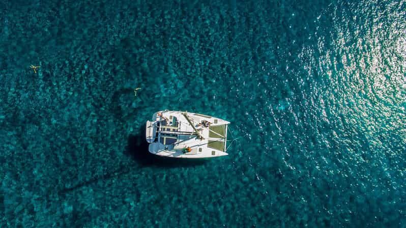 Santorini: Private Catamaran Cruise with Food & Drinks - Key Points