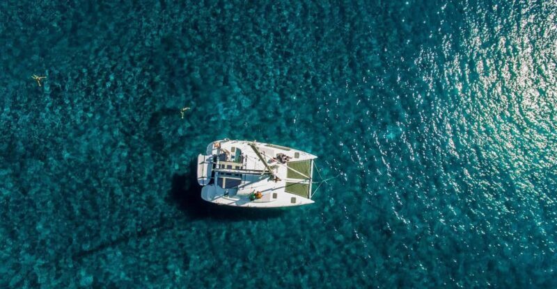 Santorini: Private Catamaran Cruise with Food & Drinks - The Sunset Experience: Picture-Perfect Moments