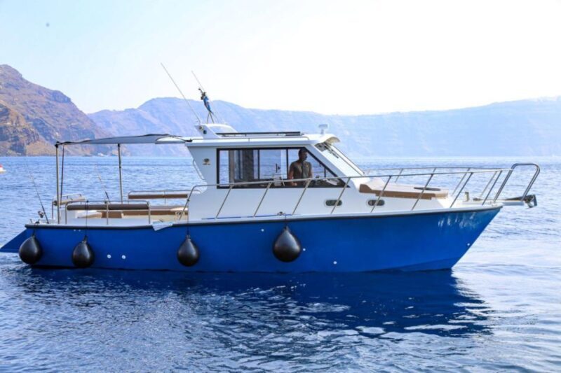 Santorini Private Cruise Sightseeing Tour with BBQ & Drinks - Practical Tips and Considerations