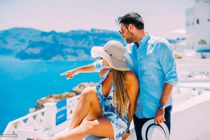 Santorini: Private Photoshoot in Oia, Imerovigli, or Fira - FAQ