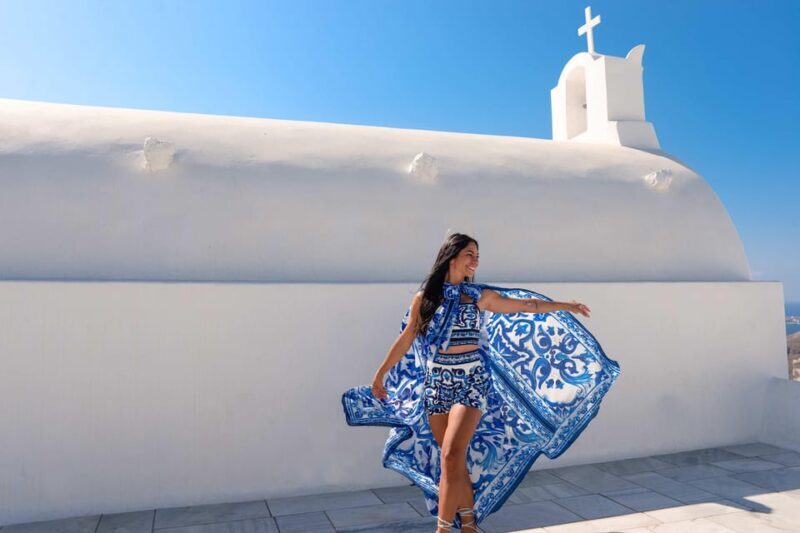 Santorini: Private Photoshoot Tour by a Pro Photographer - Introduction