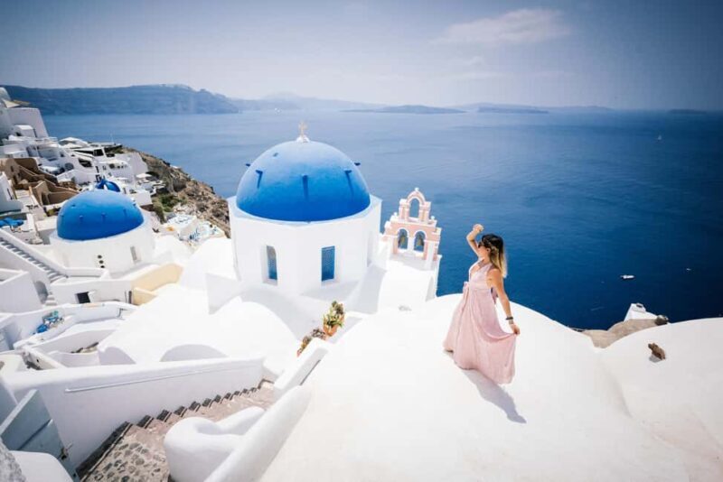 Santorini: Private Photoshoot with Professional Photographer - An In-Depth Look at the Santorini Private Photoshoot