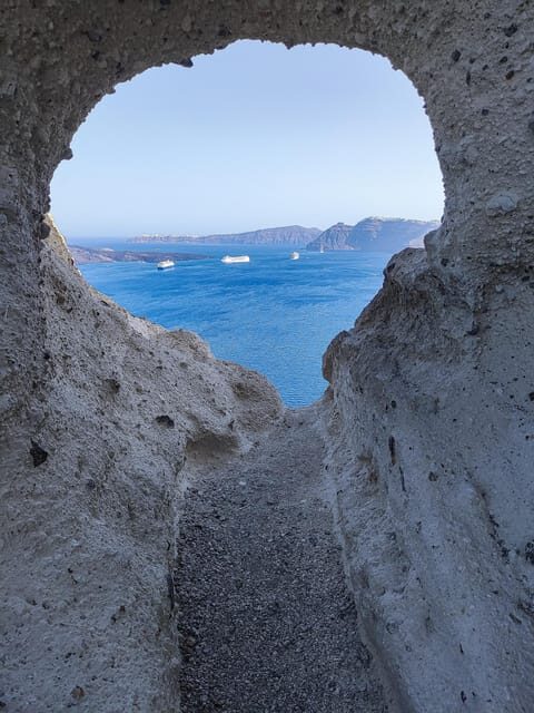 Santorini: Private Sightseeing Tour with Local Guide - Why Choose the Santorini Private Sightseeing Tour?