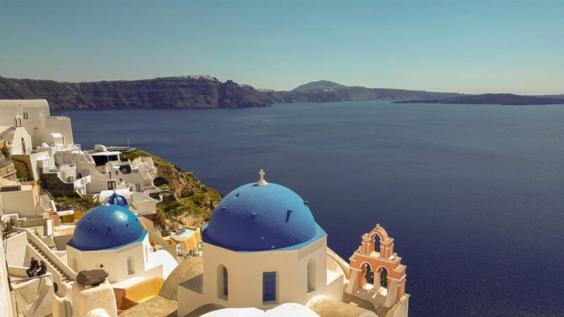 Santorini: Private Sunrise Tour with Breakfast and Oia Visit - FAQs