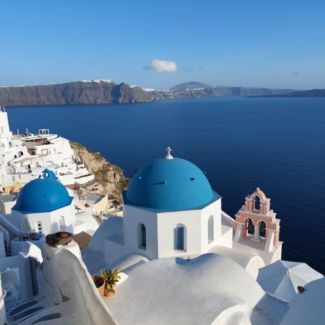 Santorini: Private Sunset Tour with Wine Tasting and Dinner - Key Points