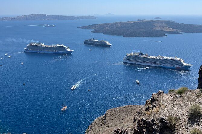 Santorini Private Tour - A Deep Dive into the Santorini Private Tour