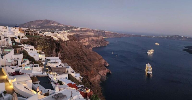 Santorini: Private Tour by Local Guide - The Experience in Detail