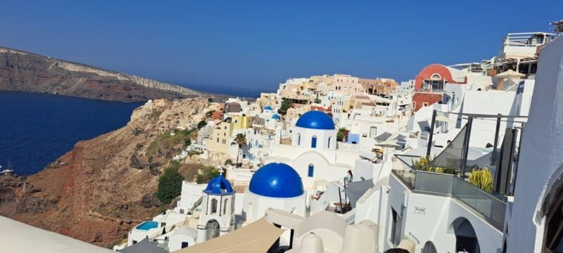 Santorini: Private Tour in Spanish with Local Guide - The Sum Up