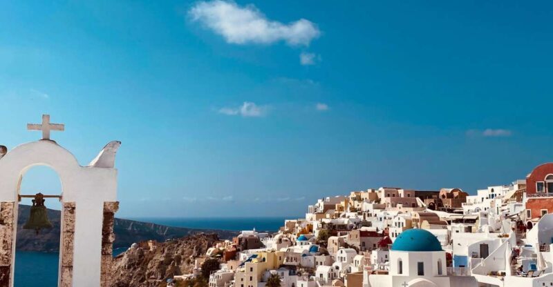 Santorini: Private Tour in the Picturesque Village of Oia - Who Should Consider This Tour?