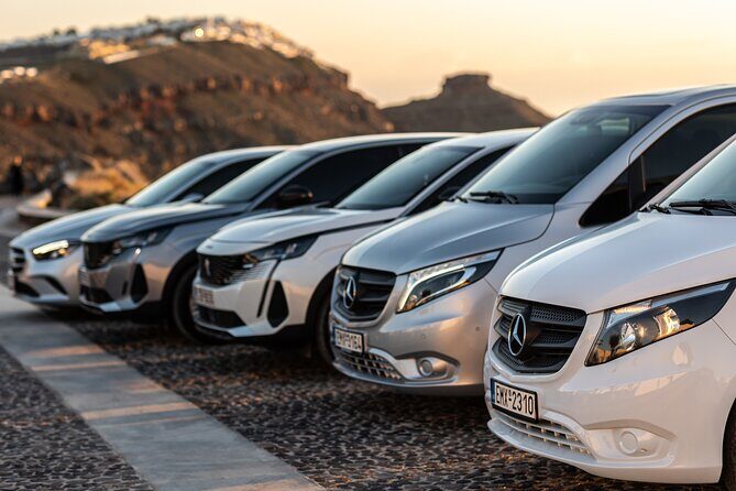 Santorini: Private Transfers To / From The Port Athinios - What to Expect from the Santorini Private Transfer